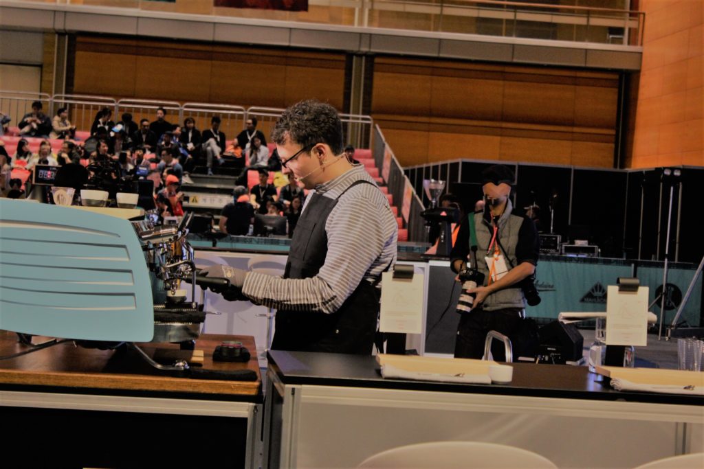 カイル・ラメージ｜2017年ワールドバリスタチャンピオンシップ6位プレゼン - バリスタチャンピオンシップで学ぶサイト-コーヒーブレイクアゲン